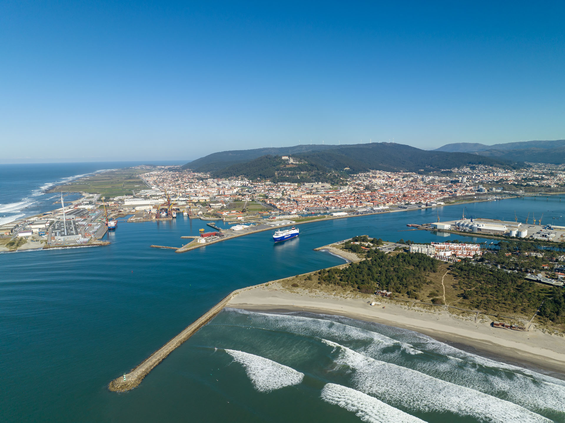 APDL PROMOVE DRAGAGEM ROCHOSA NO PORTO DE VIANA DO CASTELO NAVIOS DE ...